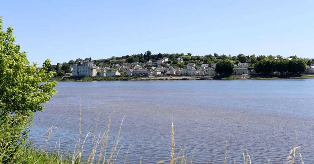 A Scenic Drive along the Loire River - Join Us in France Travel Podcast